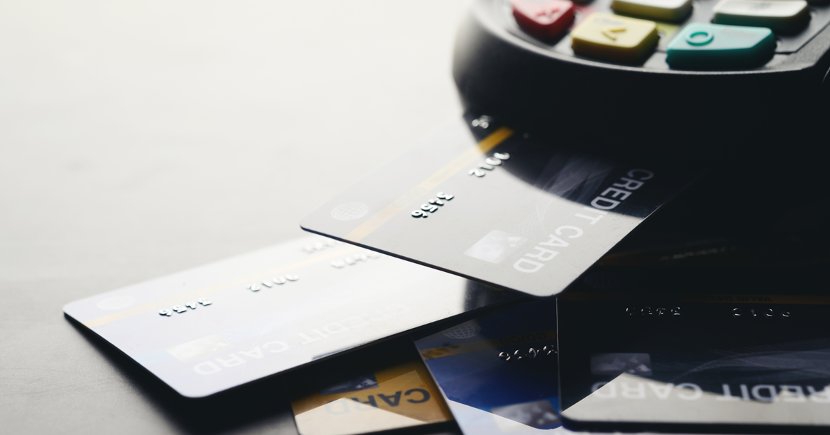 Maximizing Credit and Debit Card Rewards | OMB Bank
